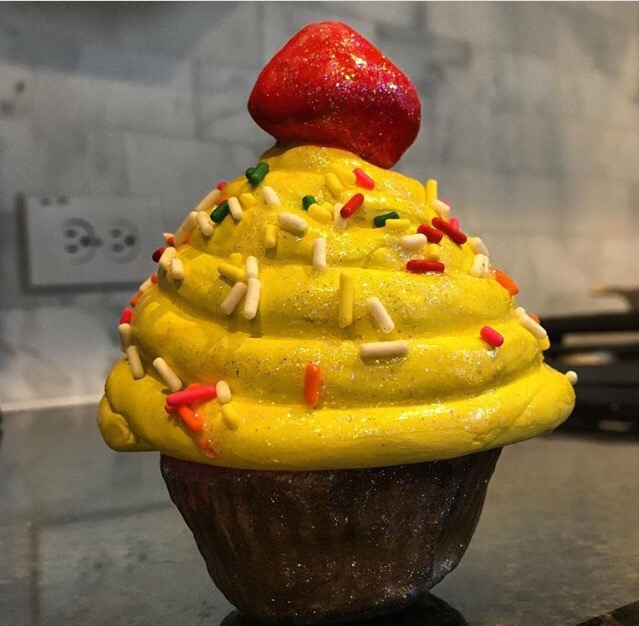 3rd grade Clay Cupcakes | Wow Art Project