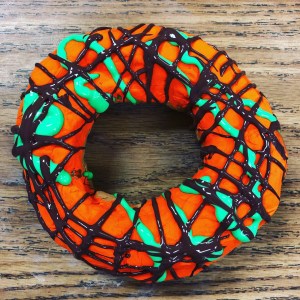 4th grade Paper Maché Donuts | Wow Art Project